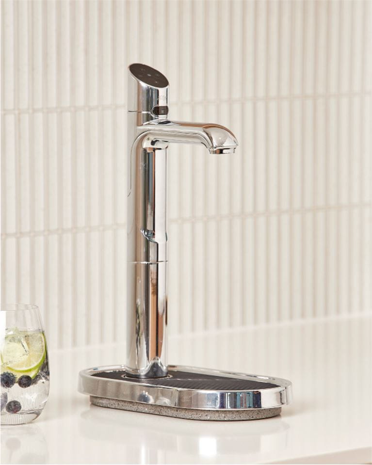 Integrated Tap Font Bright Chrome