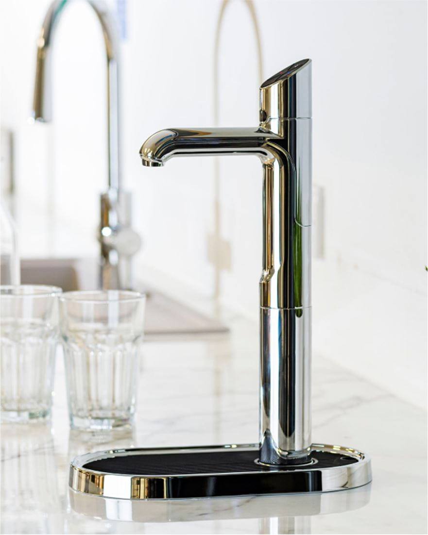 Integrated Tap Font Bright Chrome