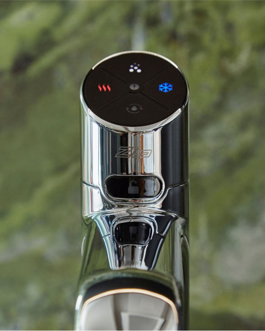 Integrated Tap Font Bright Chrome